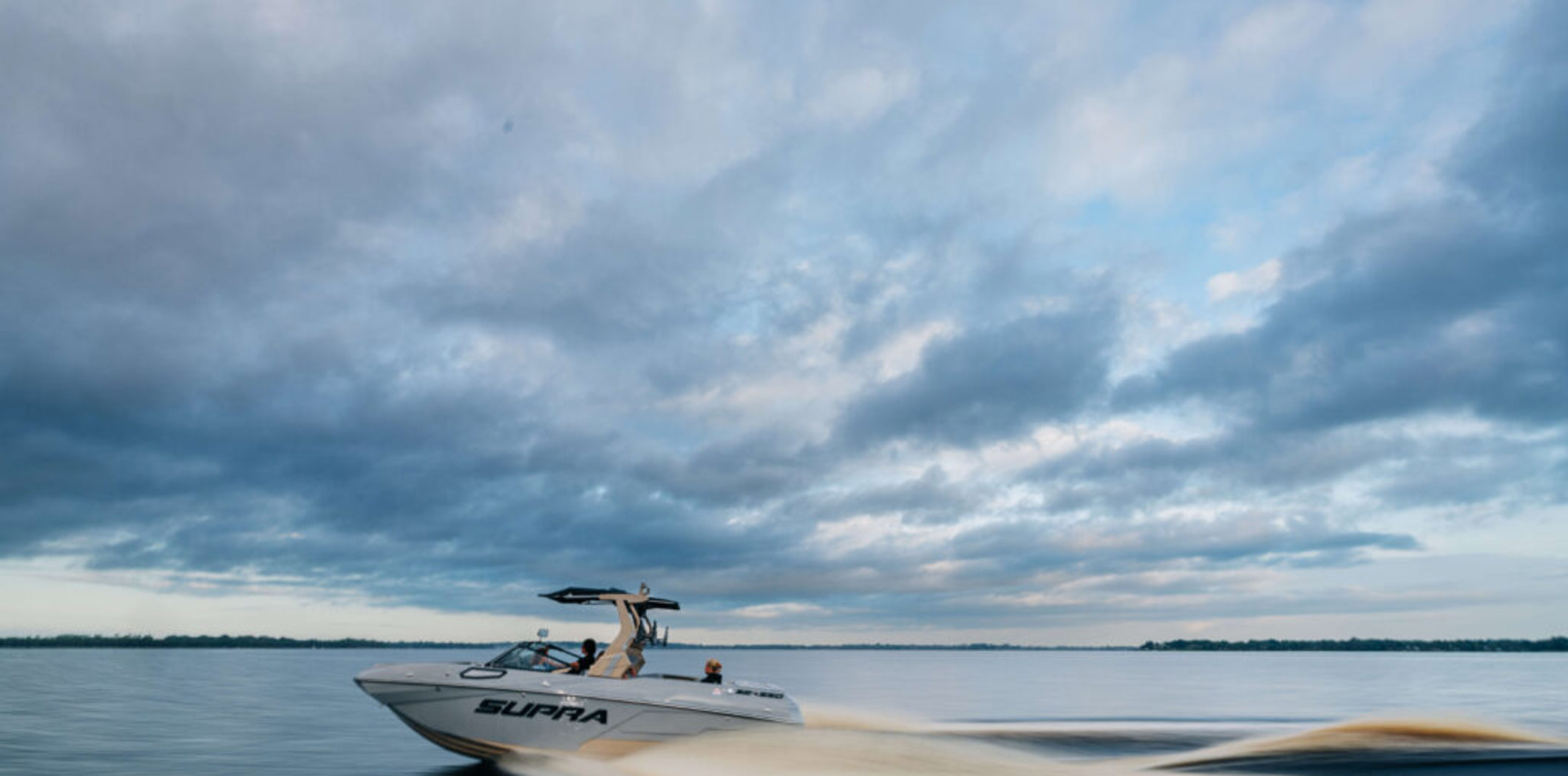 5 Proven Tips to Elevate Your Boating Skills on Lakes and Waterways